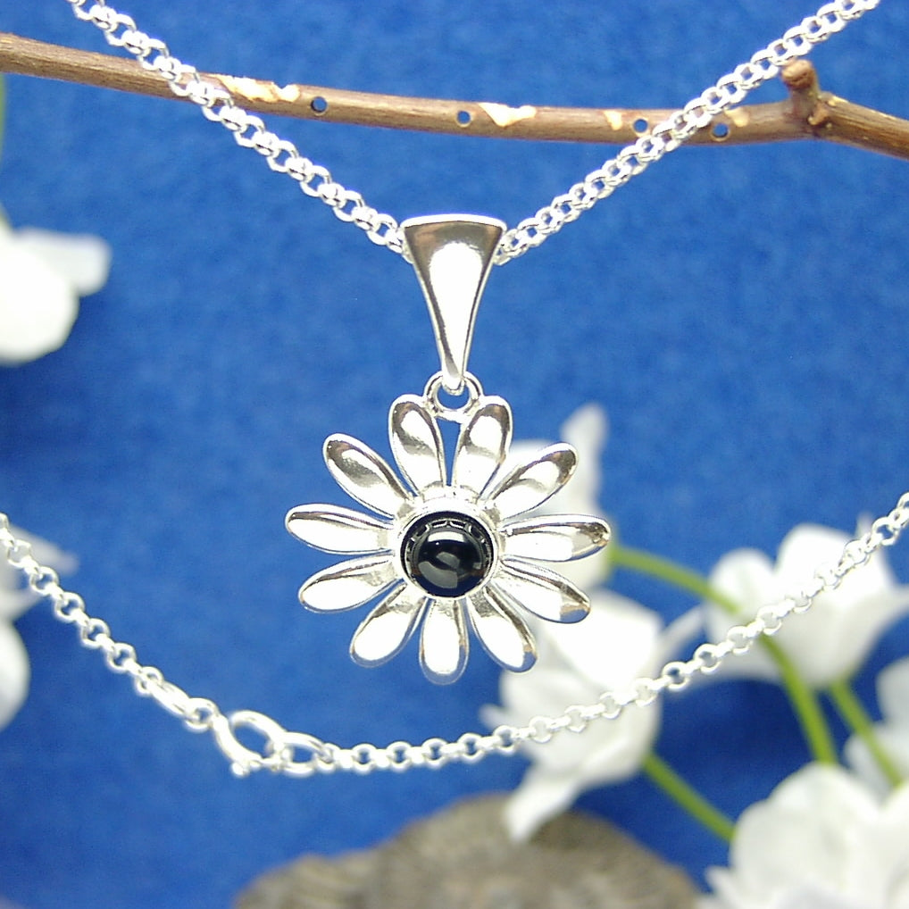 Daisy – Simpson's Jet of Whitby