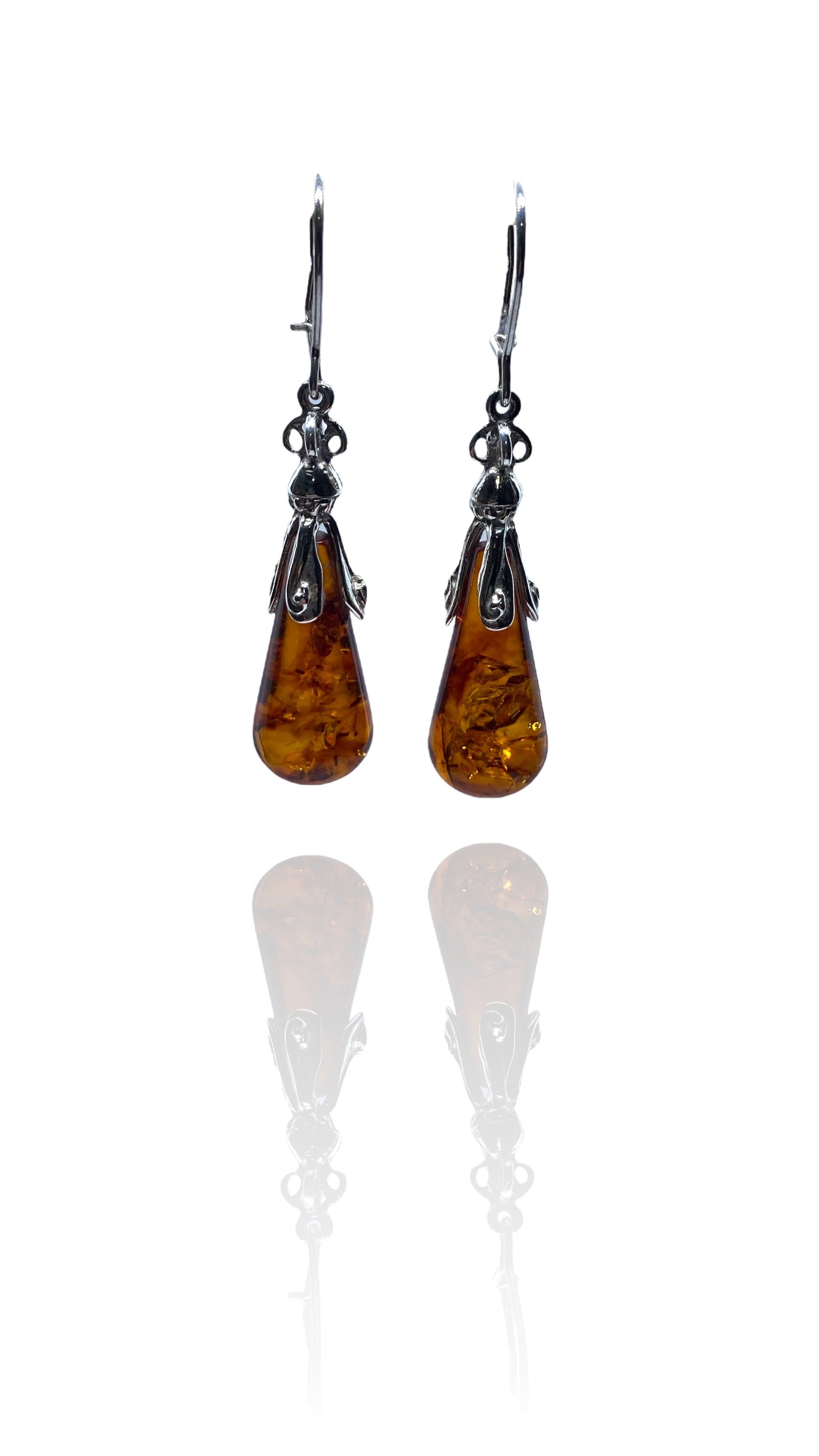 Amber Drops – Simpson's Jet of Whitby