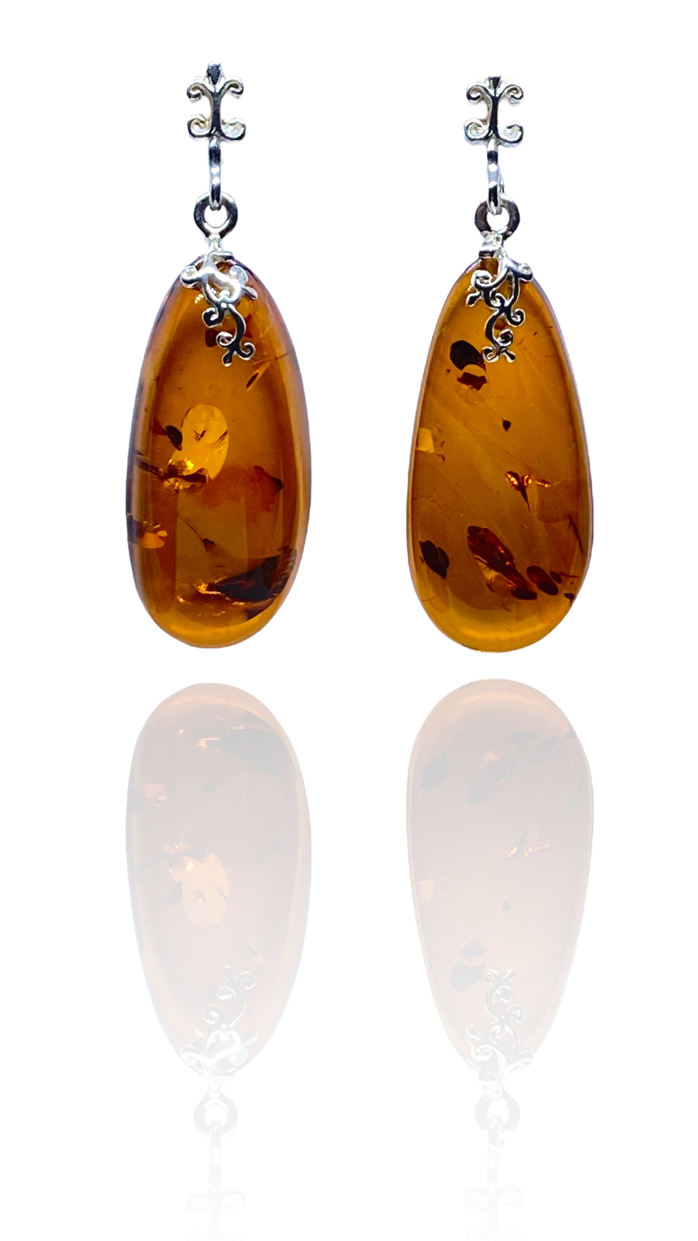 Amber Drops – Simpson's Jet of Whitby