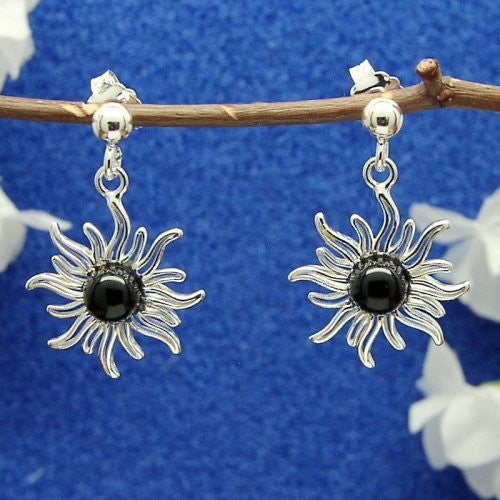 Filigree sun drops – Simpson's Jet of Whitby