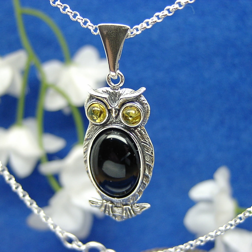 Owl – Simpson's Jet of Whitby